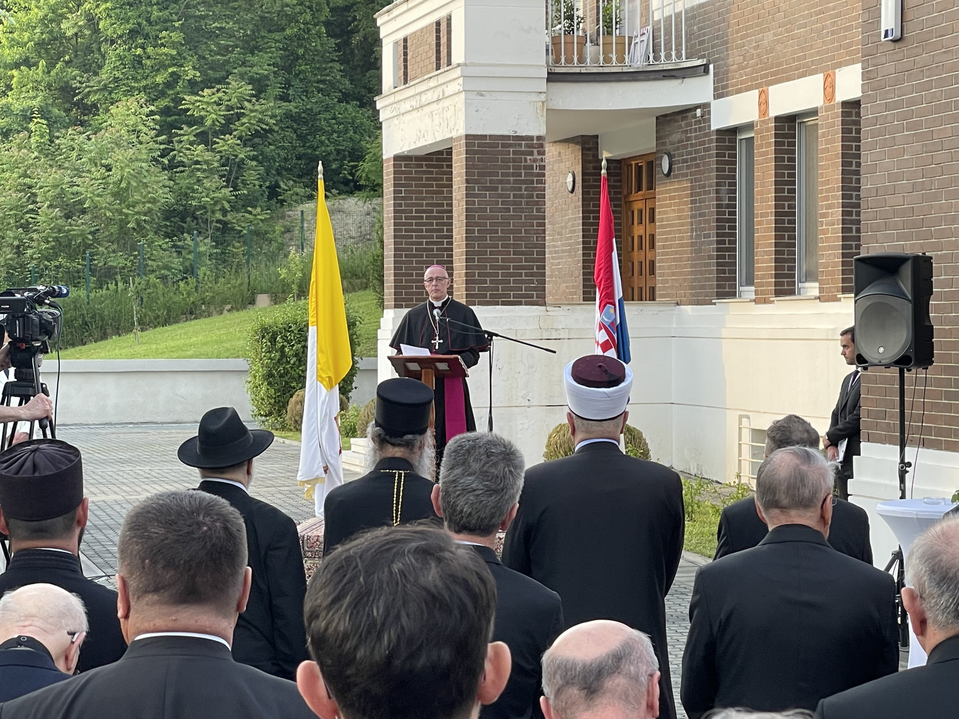 Svečano obilježen Papin dan u Apostolskoj nuncijaturi u Zagrebu | Laudato