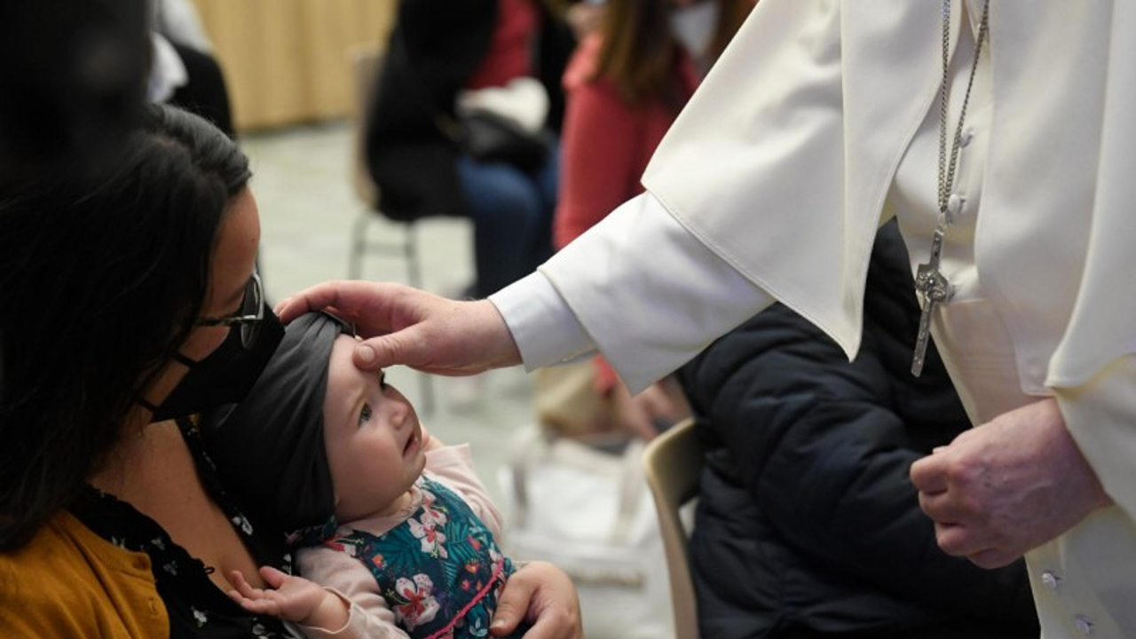 Papa Franjo: ''Posao je način izražavanja naše osobnosti, koja je po ...