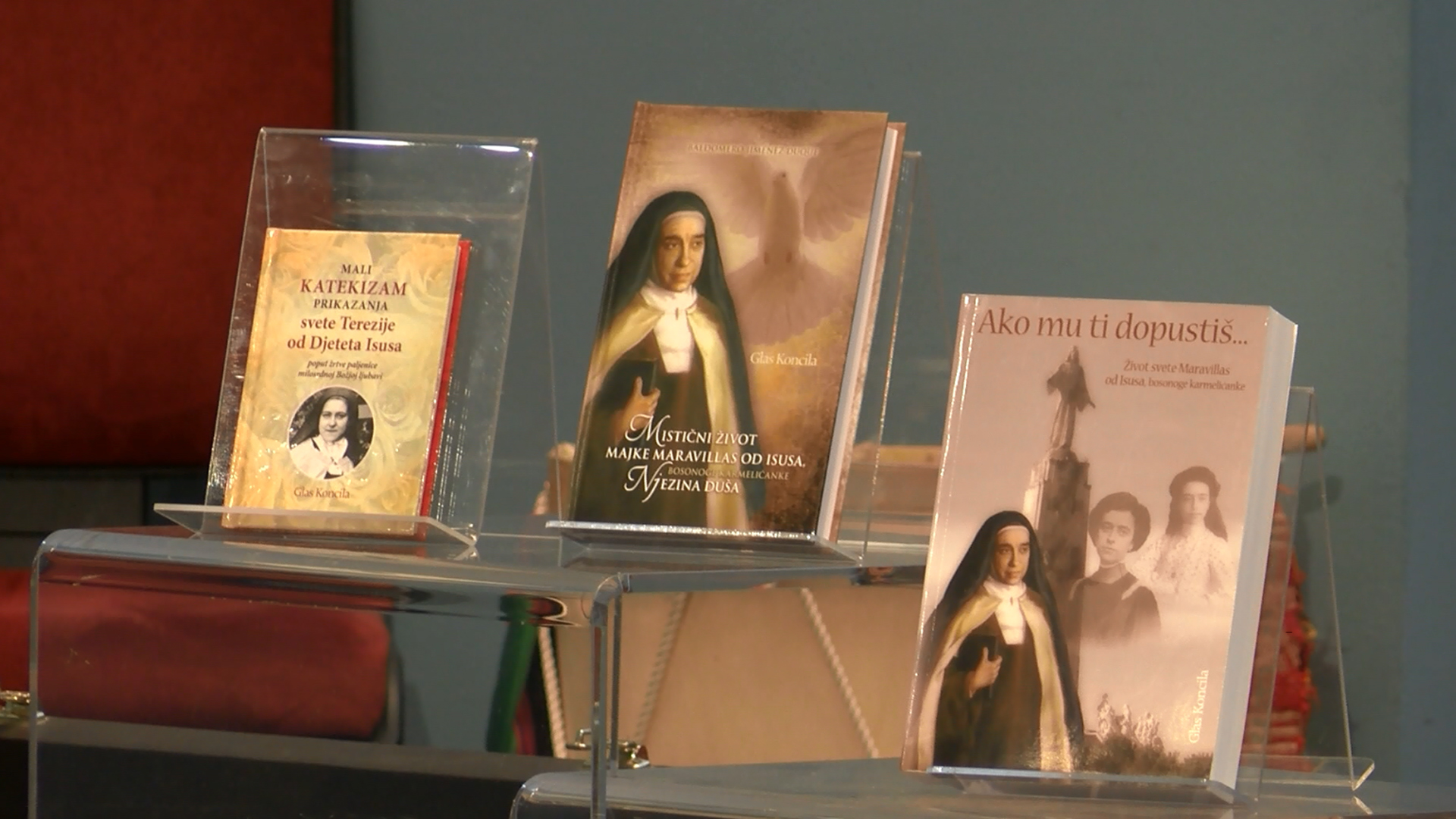 Izdvojeno - U Zagrebu predstavljene tri knjige o znamenitim bosonogim ...