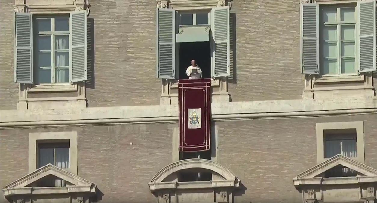 Papa Franjo je nakon Angelusa uputio apel za 'ljubljenu Siriju' | Laudato Papa Franjo je nakon Angelusa uputio apel za 'ljubljenu Siriju' | Laudato