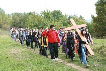 Molitva i zajedništvo - planinarski križni putevi mladih | Laudato
