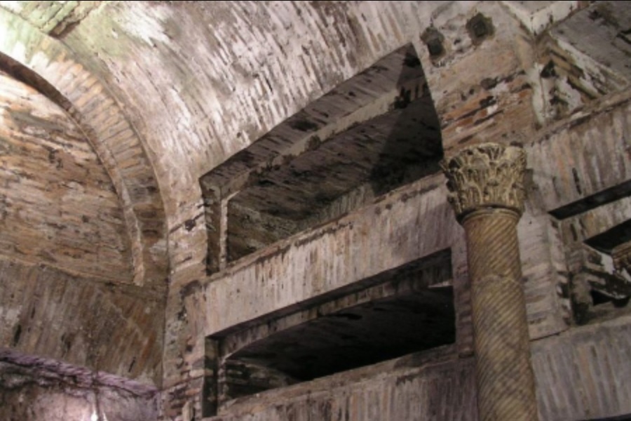 U Kalistovim katakombama postoji "Mali Vatikan" - grobnice 16 papa i 50 ...