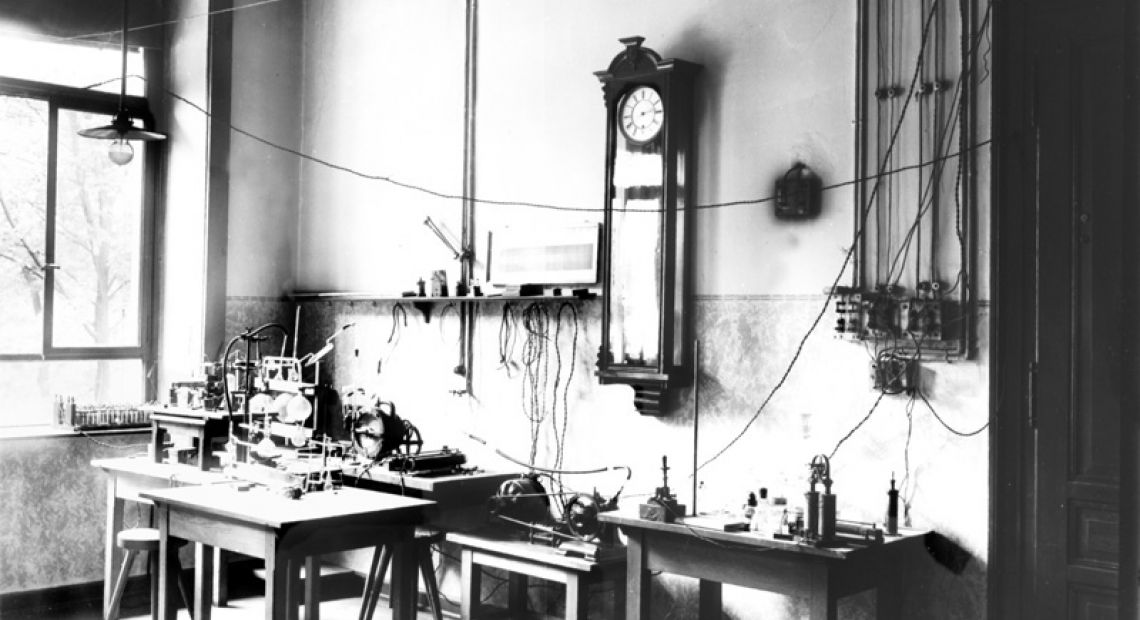 Njemački fizičar W.K. Röntgen otkrio "x" zrake | Laudato